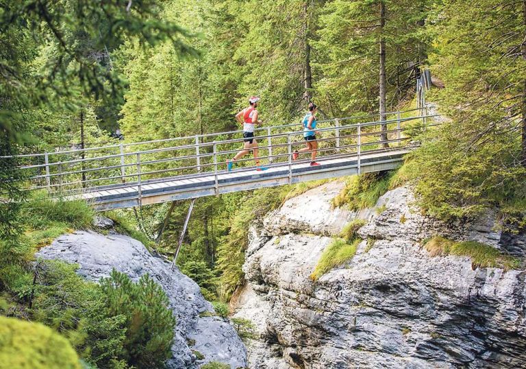 Anzeiger Interlaken - ANZEIGER INTERLAKEN – Redaktionelles
